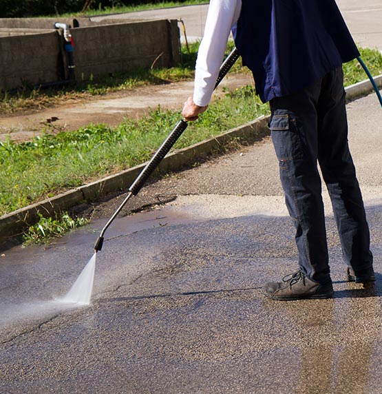 Surface Pressure Cleaning | Roof Gutter Cleaning Melbourne